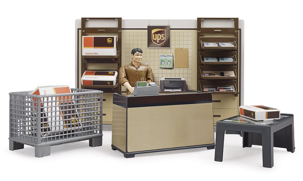Bworld UPS Store – Fun Stuff Toys